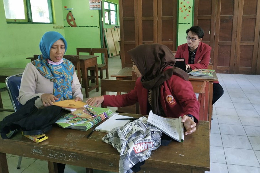 Daffa Indra, Pemuda Polygot yang Kuasai 5 Lebih Bahasa Asing | Pilar.ID