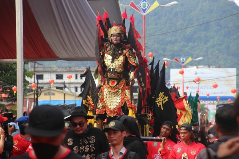 Festival Cap Go Meh Diakui Dunia Internasional. | Pilar.ID