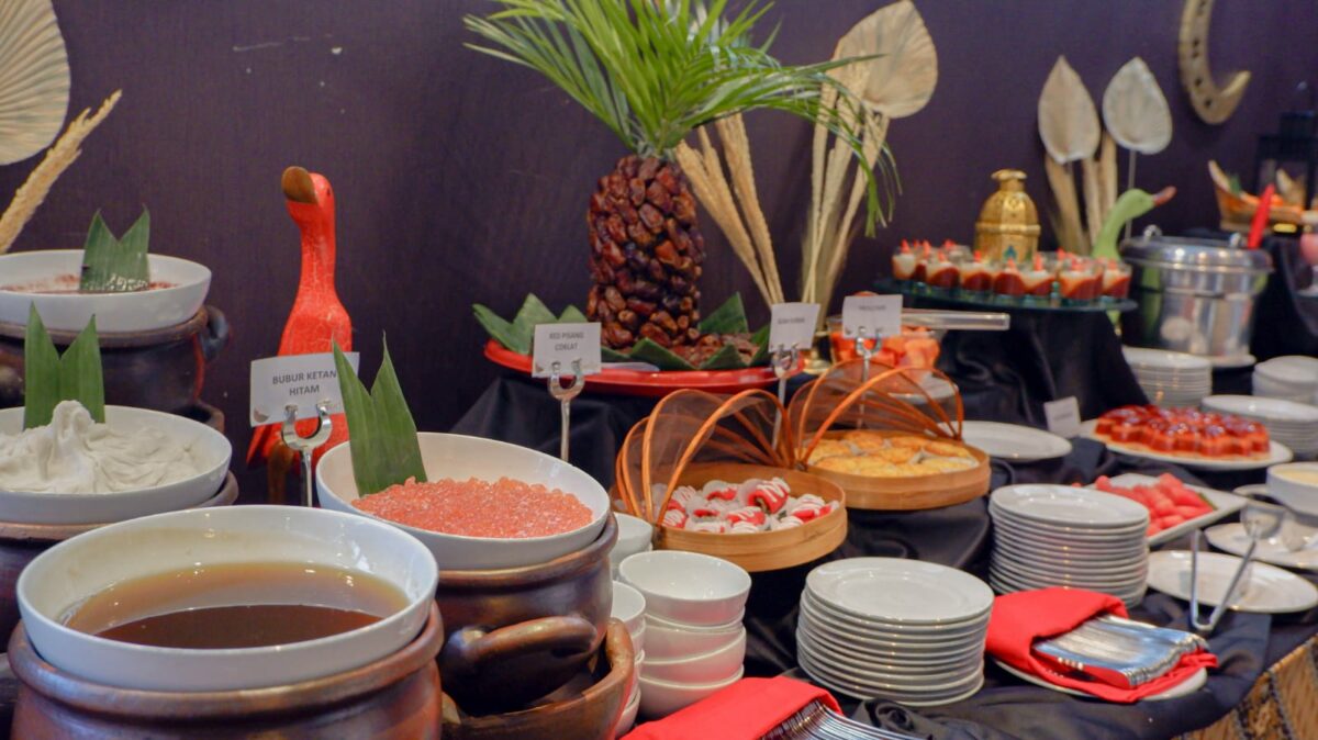 Harga Paket Bukber All U Can Eat Hotel di Semarang, Menu Komplet Mulai ...