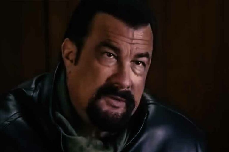 Sinopsis A Good Man (2014), Aksi Perlawanan Steven Seagal Menghajar ...