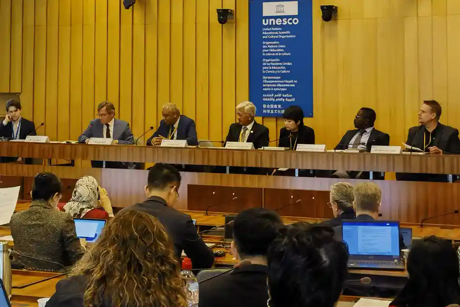 Beri Manfaat Pada Tenaga Pendidik, Huawei dan UNESCO Perluas Program ...